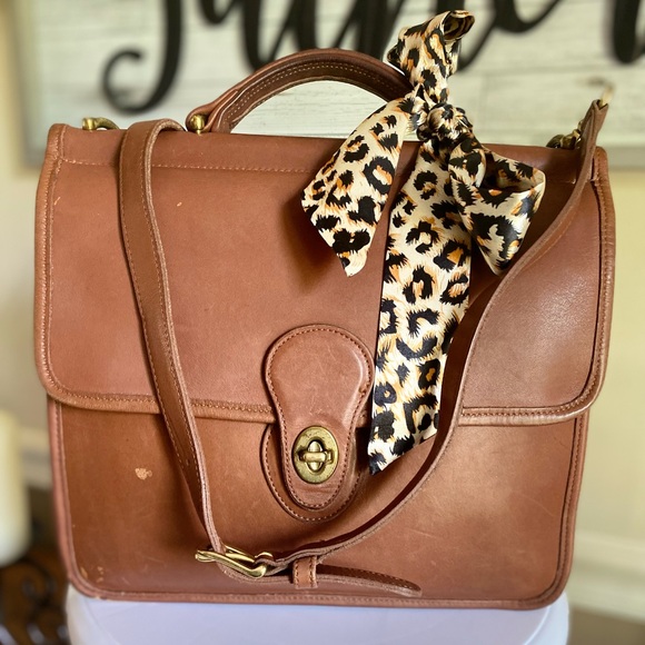 Coach | Bags | Coach Vintage Willis Brown Leather Bag With Bronze ...